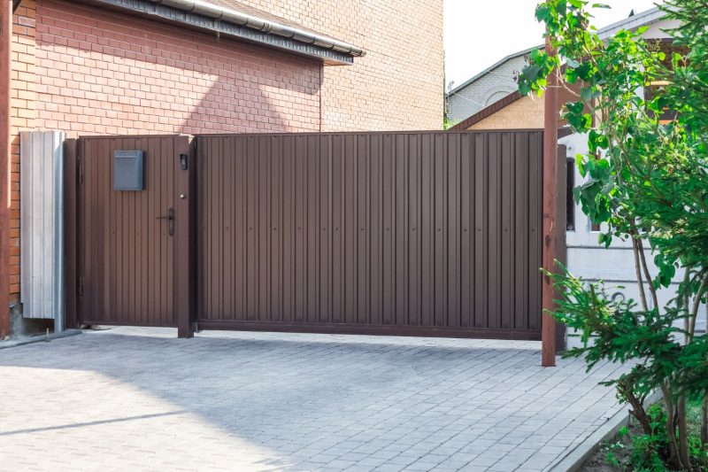 28 Inspiring Wrought Iron Gate Designs for Your Fence and Driveway ...